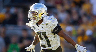 Oregon linebacker Justin Flowe enters transfer portal - On3