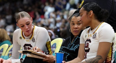 South Carolina women's basketball coach Dawn Staley named semifinalist for Naismith Coach of the ...