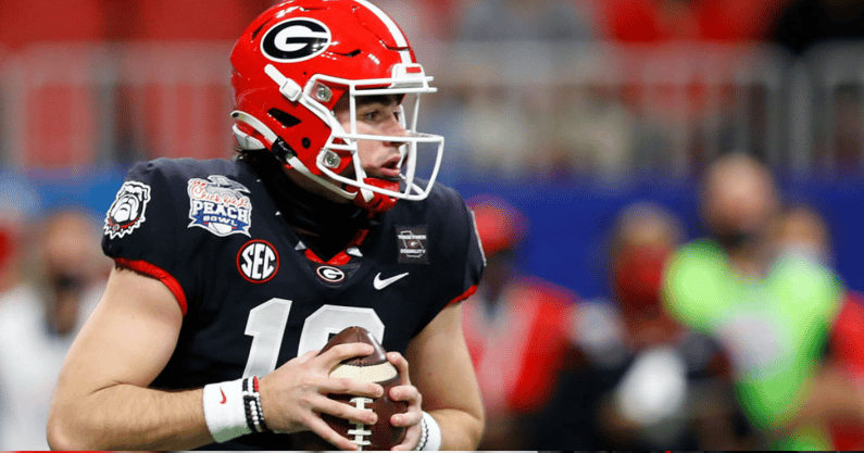 JT Daniels's confidence and connection lead the way for offensive ...