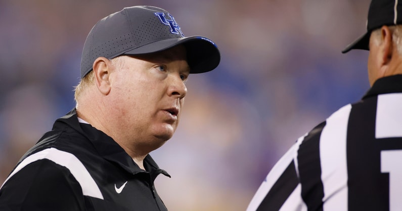 LOOK: Kentucky reveals uniform combination for Georgia game