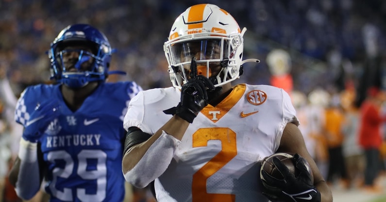 Tennessee reveals alternate uniforms for rivalry game vs. Georgia - On3