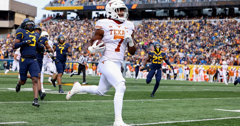 Steve Sarkisian reveals what Keilan Robinson brings to running back ...