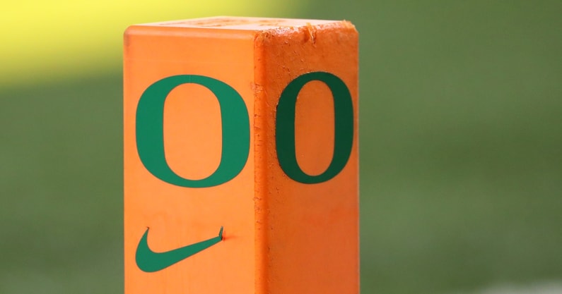 Ranking the Oregon recruiting class using On3 NIL Valuations - On3