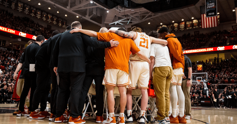 Texas no match for the Red Raiders in Chris Beard's return to a hornet ...