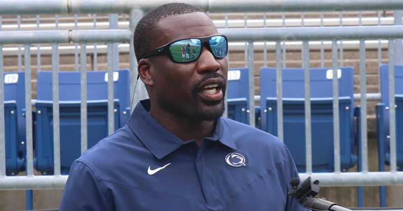 Penn State Thursday three: A throwback, thought, and take on the Lions