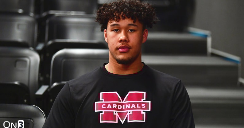 Teams trending with elite 2024 Texas DL Nigel Smith - On3