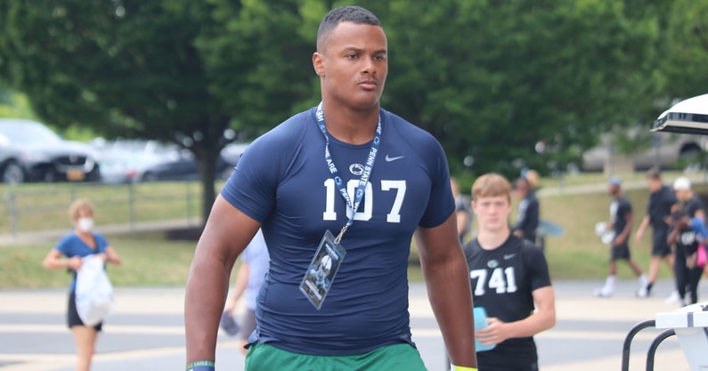 Michigan offers 2024 On3 4-star OT Devontae Armstrong - On3