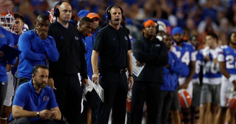 LOOK: Tennessee football trolls Florida, Billy Napier over game-clock ...