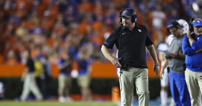 Mark Stoops weighs time of possession battle vs. Tennessee