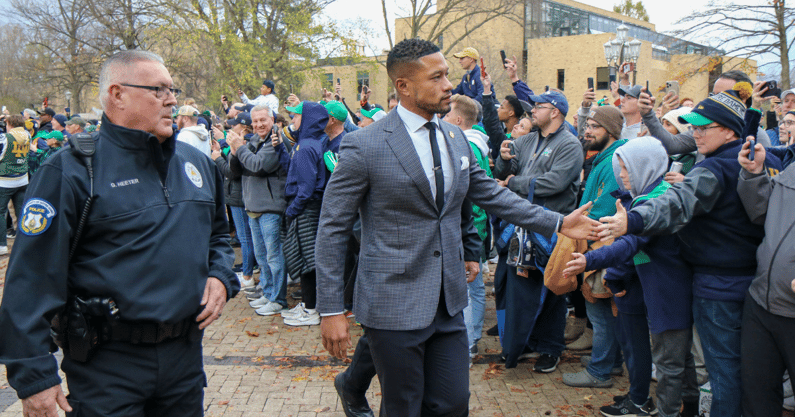 Notre Dame HC Marcus Freeman talks cold weather prep, seniors