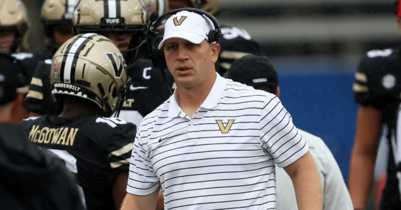 Mark Stoops not surprised by Vanderbilt's turnaround under Clark Lea - On3