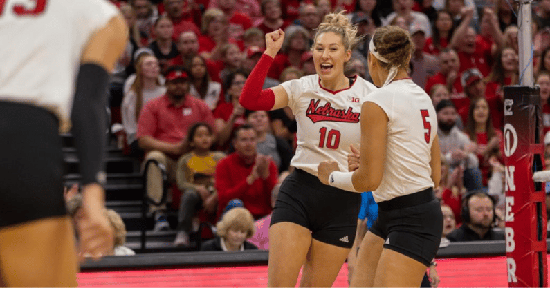 Digs: Nebraska volleyball has Big Ten title in reach this week