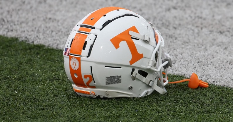 Ethan Calloway, 2024 On3 4-star OT, offered by Tennessee - On3