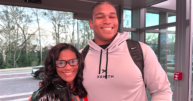 Stanford transfer OT Walter Rouse still strongly considering Auburn