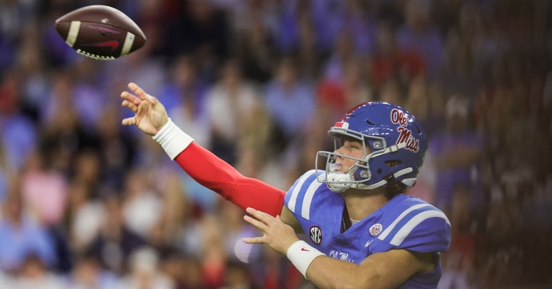 Lane Kiffin reveals spring improvements he's witnessed from veteran QB ...