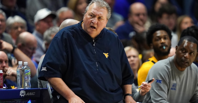 Bob Huggins bemoans West Virginia offense, makes plea to players - On3
