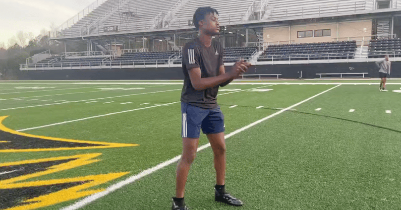 Anthony Maddox's QB trainer breaks down his game, development