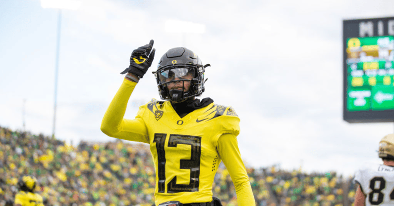 Oregon football early roster breakdown, analysis: safeties - On3 Oregon football early roster breakdown, analysis: safeties - On3