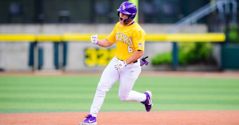Dugas homers in the 9th to lift LSU to 9-0 win over Texas - On3