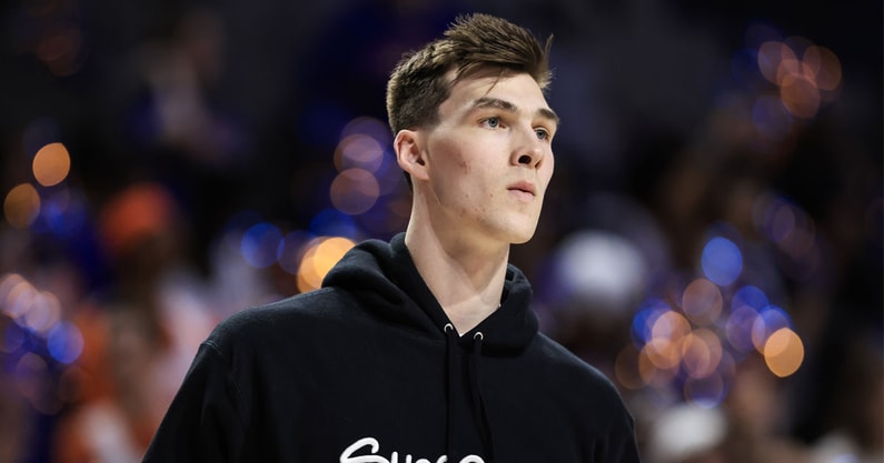 Colin Castleton discusses Florida's adjustment without him in the lineup