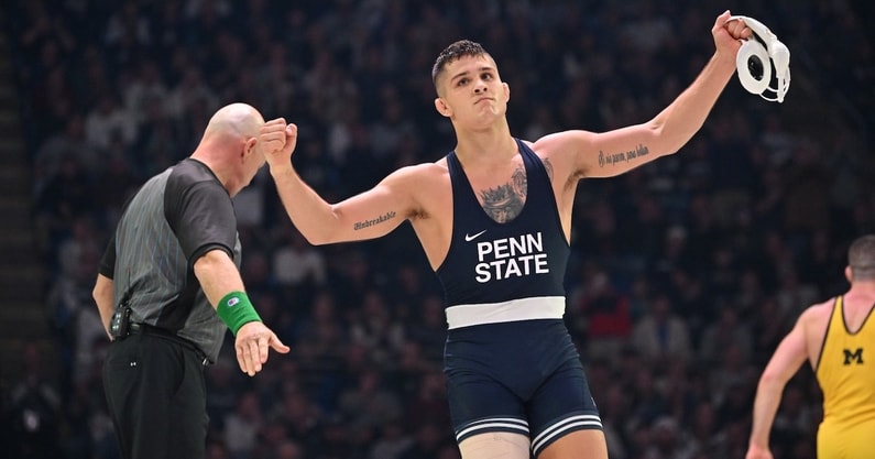 NCAA Wrestling Tournament 2023: Julian Ramirez eliminates Alex Facundo ...