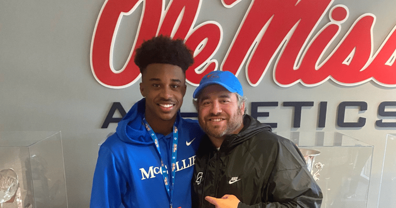 Three-star CB Marcellus Barnes talks first trip to Oxford