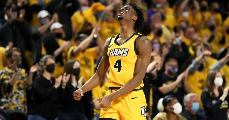 Georgia officially announces addition of Jalen DeLoach