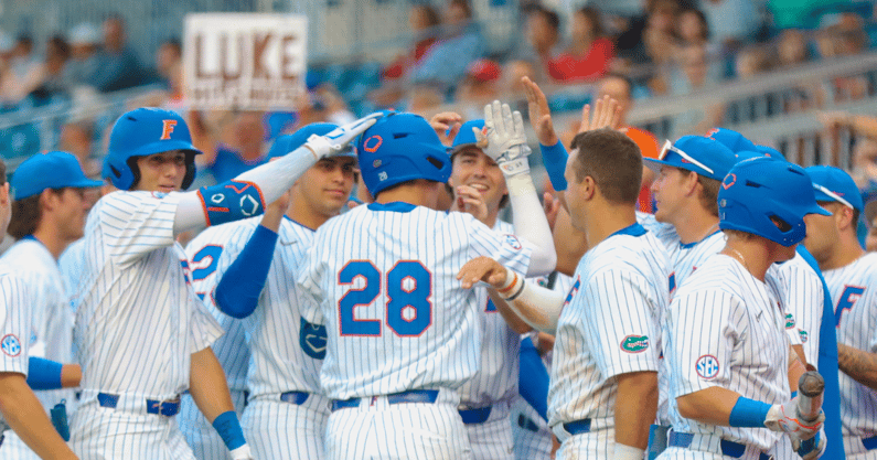 Florida Gators get off schneid with win over North Florida