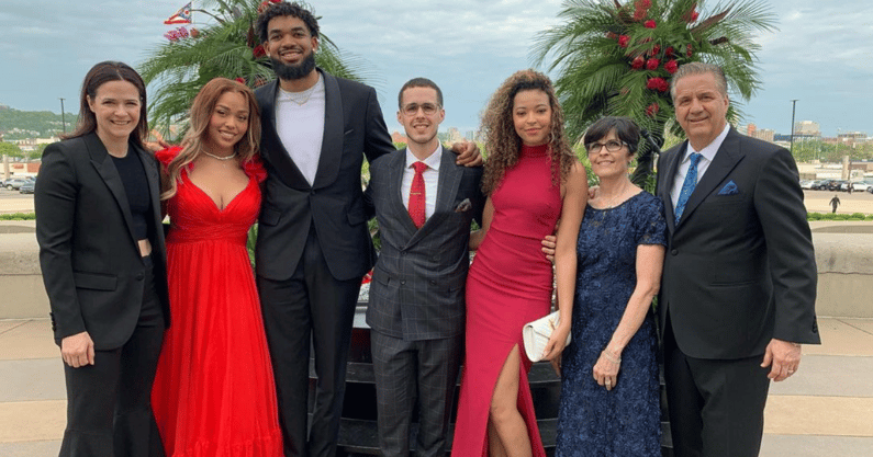 Karl-Anthony Towns and John Calipari had a sleepover on Saturday night ...