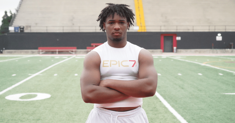 Top-100 2025 DL London Merritt has strong relationship with USC