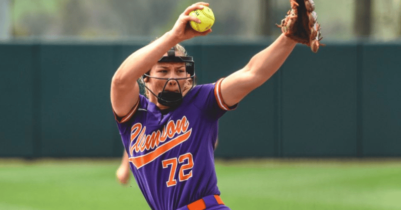 Oklahoma's Patty Gasso explains Sooners' approach against Clemson ace ...