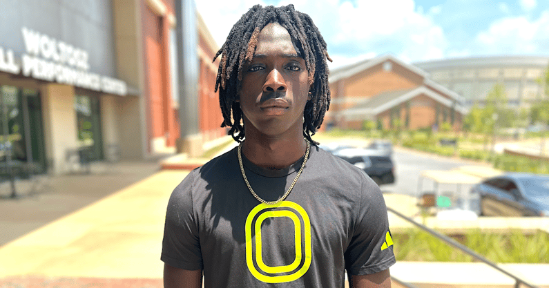 Class of 2025 4-star WR Waden Charles visits Auburn for Big Cat