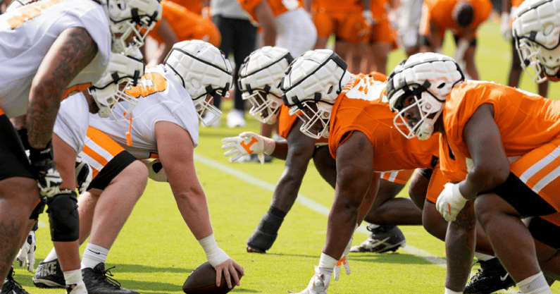 Watch: Saturday morning Tennessee football practice highlights