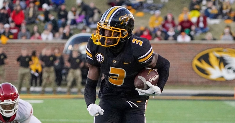 Dominic Lovett shares why he chose Georgia after entering transfer portal - On3