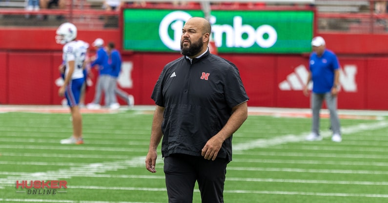 Raiola shares post-bye week update on Nebraska's offensive line