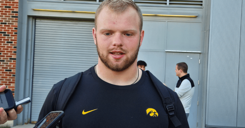 Logan Jones still confident in the Iowa offensive line