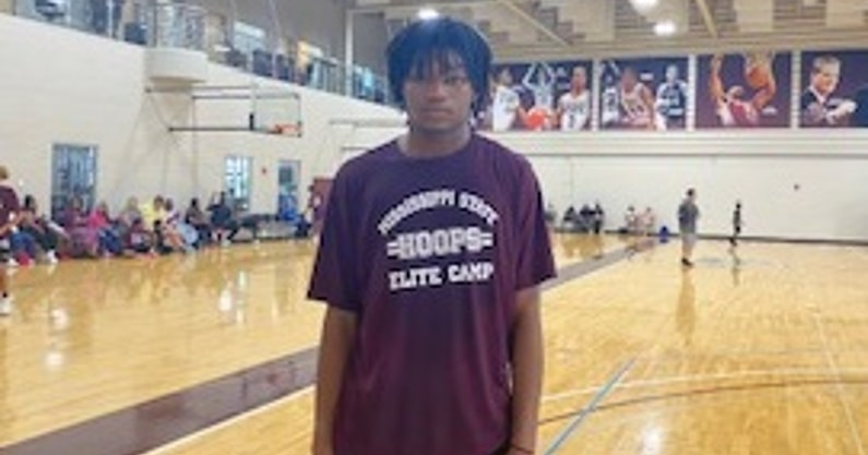 2026 center Ladarius Givan