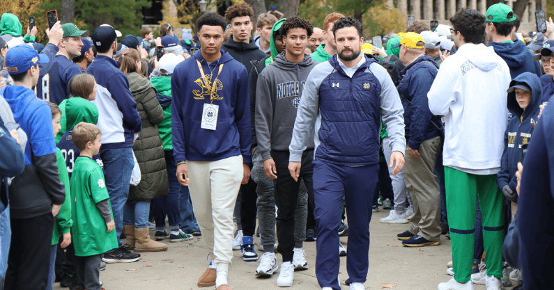 What Notre Dame football recruits visited for the Pittsburgh game?