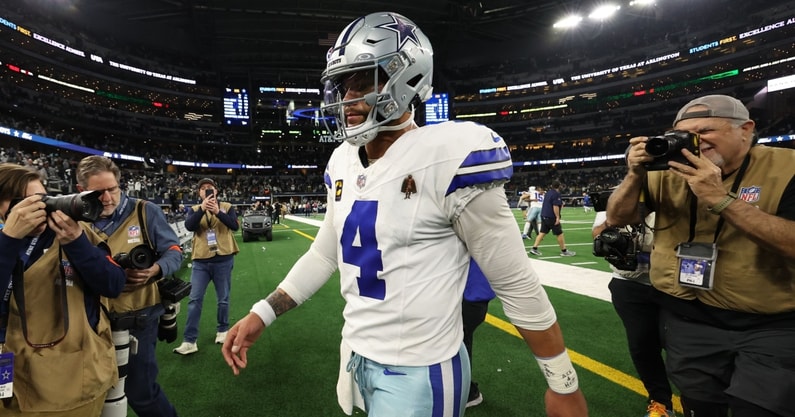 Troy Aikman still believes in Dak Prescott following another playoff ...