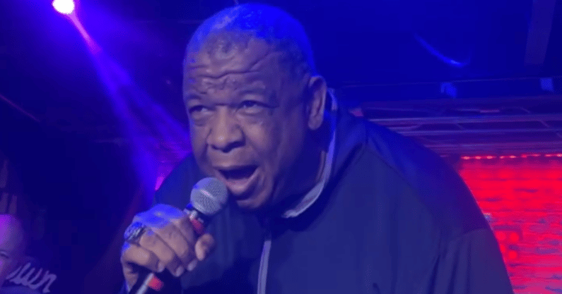 WATCH: Vince Marrow sings Lynyrd Skynyrd on stage at SEC Tournament