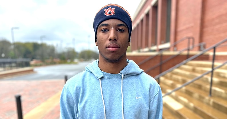 4-star CB Daryus Dixson makes trip from California to Auburn