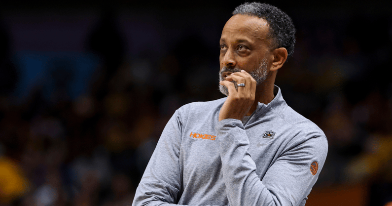 Kentucky targeting Virginia Tech's Kenny Brooks as next women's ...