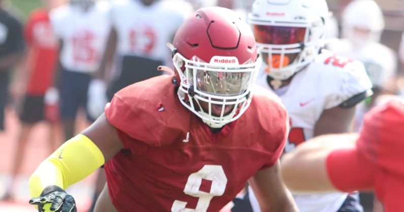 Five-star EDGE target committed elsewhere on campus for Georgia OV