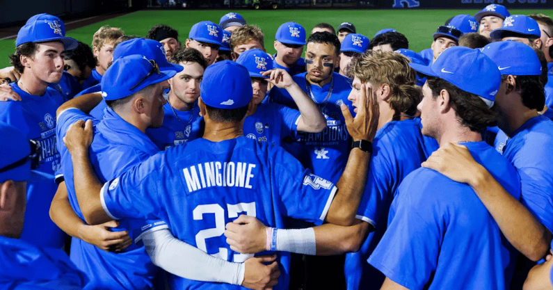 Kentucky at No. 2 in final Regular Season Top 25 Rankings
