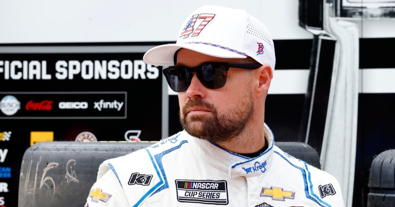 Ricky Stenhouse Jr. on parking in Kyle Busch pit box: 'It was kind of ...