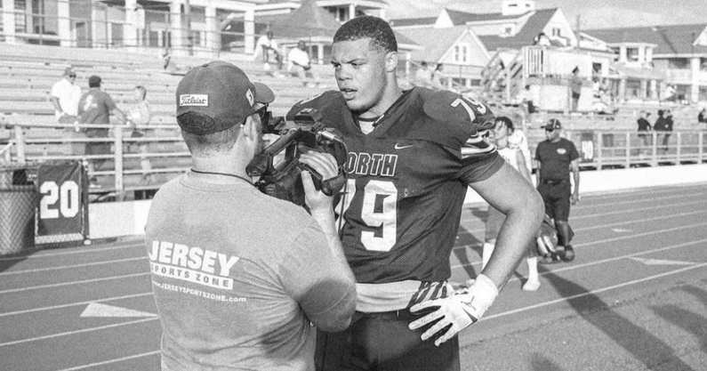 Ole Miss emerging in recruitment of four-star OT Jaelyne Matthews