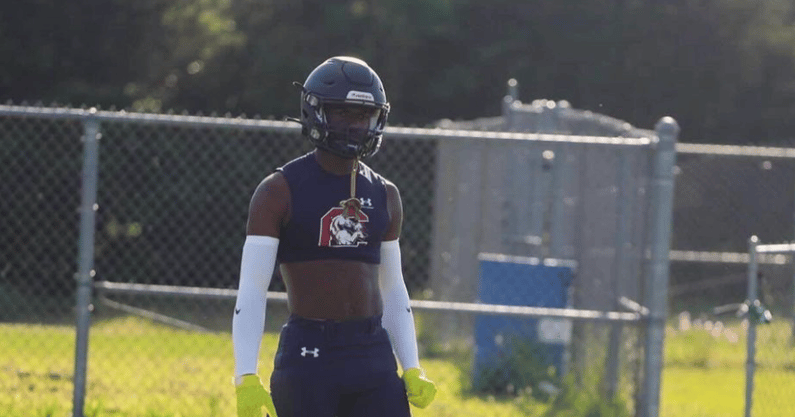 Five-star WR Caleb Cunningham to take Monday visit to Ole Miss