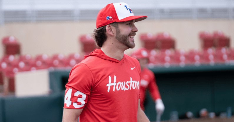 Iowa Baseball lands Houston LHP Bryson Walker