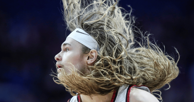LOOK: Injured Harlan County Hooper Back to Dunking Basketballs - On3
