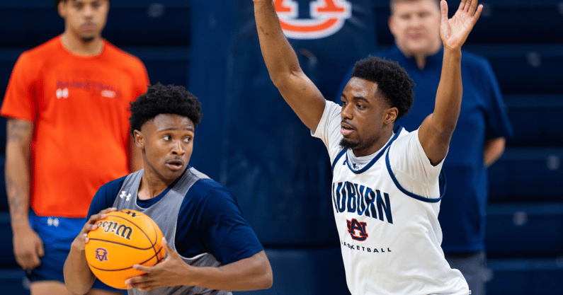 Bruce Pearl Q&A: Reports on JP Pegues, Chaney Johnson